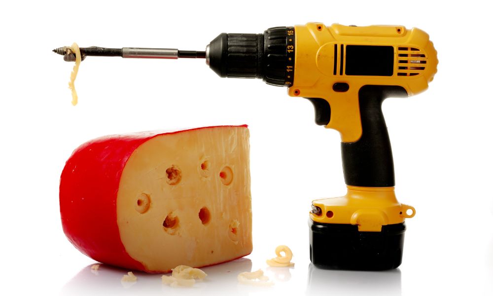 Tất Tần Tật Về Phô Mai Thụy Sĩ Emmental – Biểu Tượng Phô Mai Châu Âu | | FoodDaily.vn